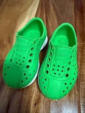 Native Shoes | Shoes | Native Robbie Shoes In Grasshopper Green Size 5 ...